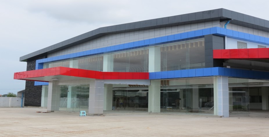 ก่อสร้าง UD Truck Showroom โดย KMB Construction | Yangon