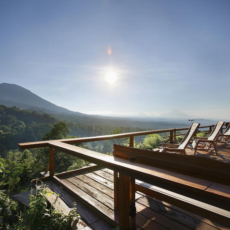 Sang Giri Mountain Tent Resort by Puri Signatures