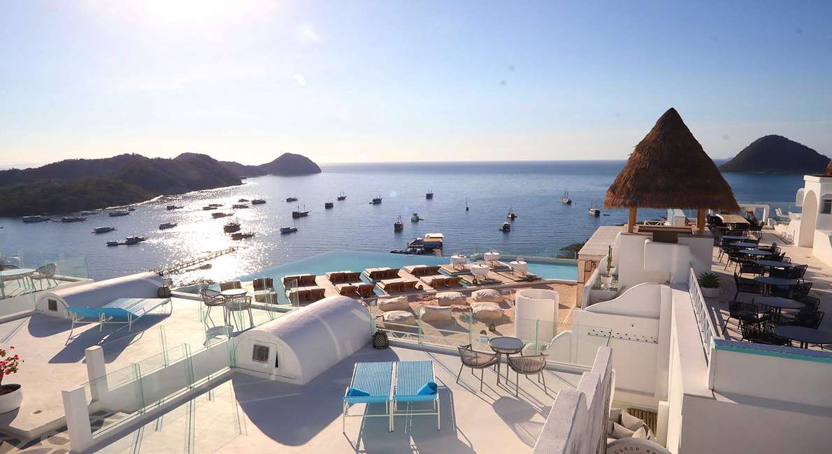 Loccal Collection Hotel Komodo