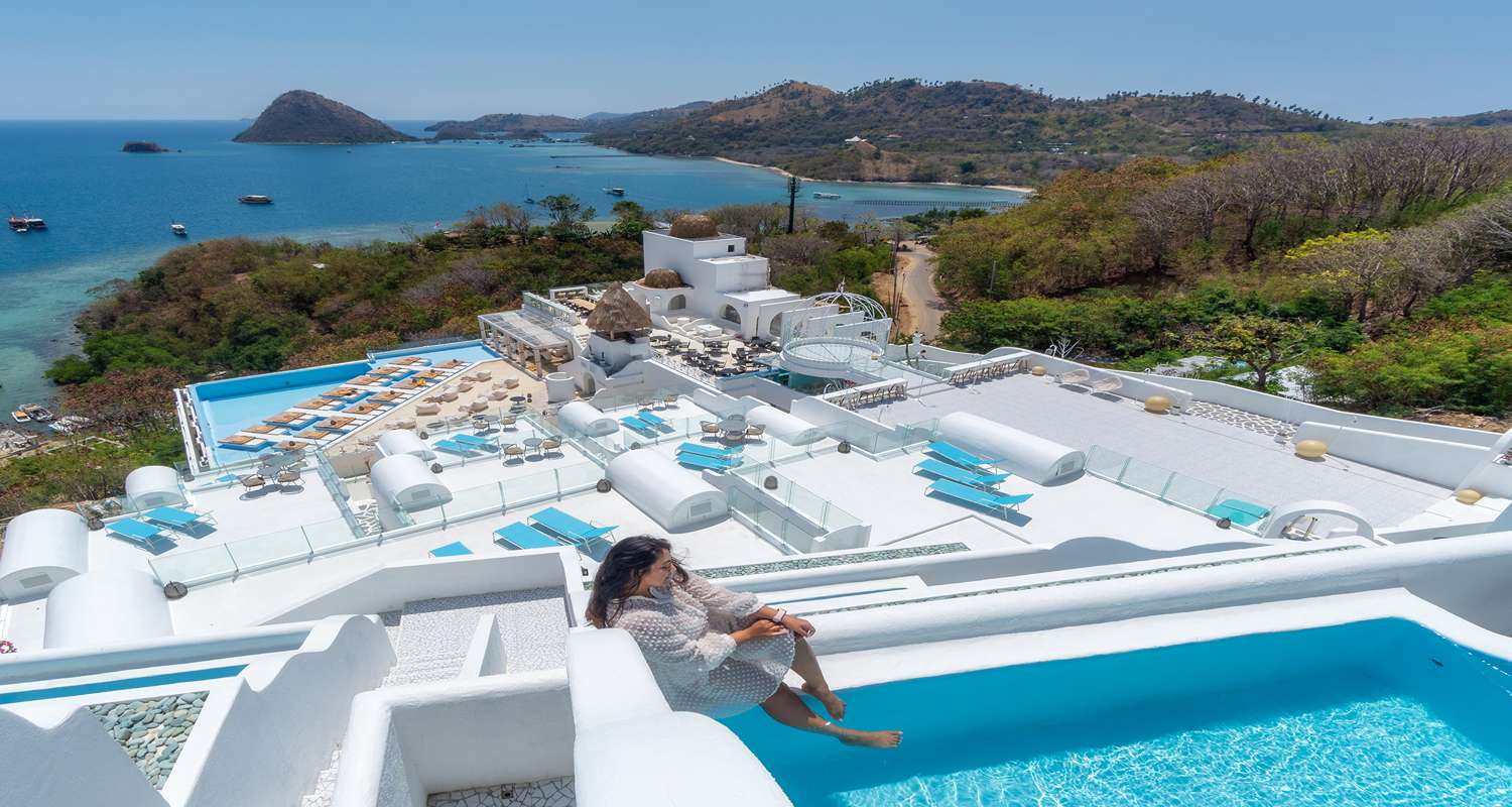 Loccal Collection Hotel Komodo