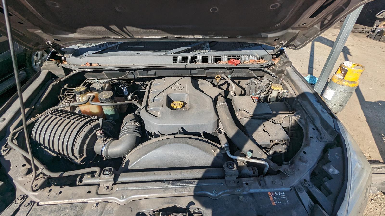 Left Indicator/Fog/Side Colorado Holden 2013