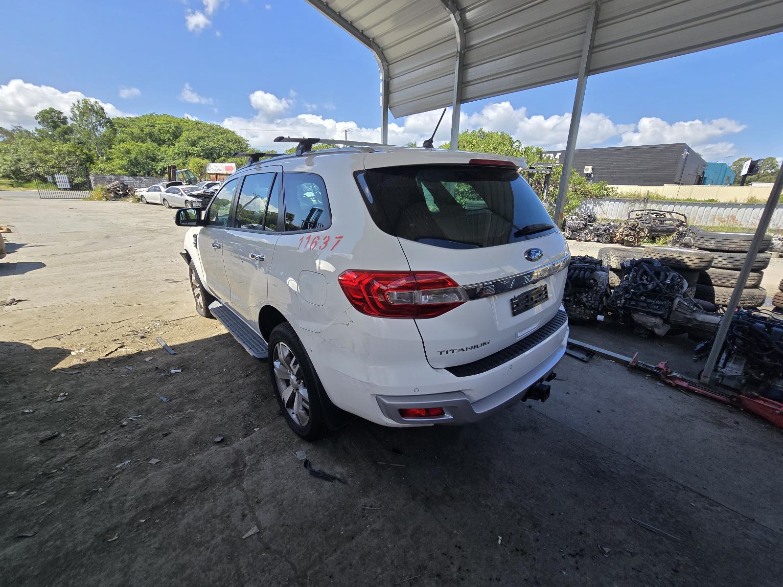 Right Rear Door Sliding Everest Ford 2017