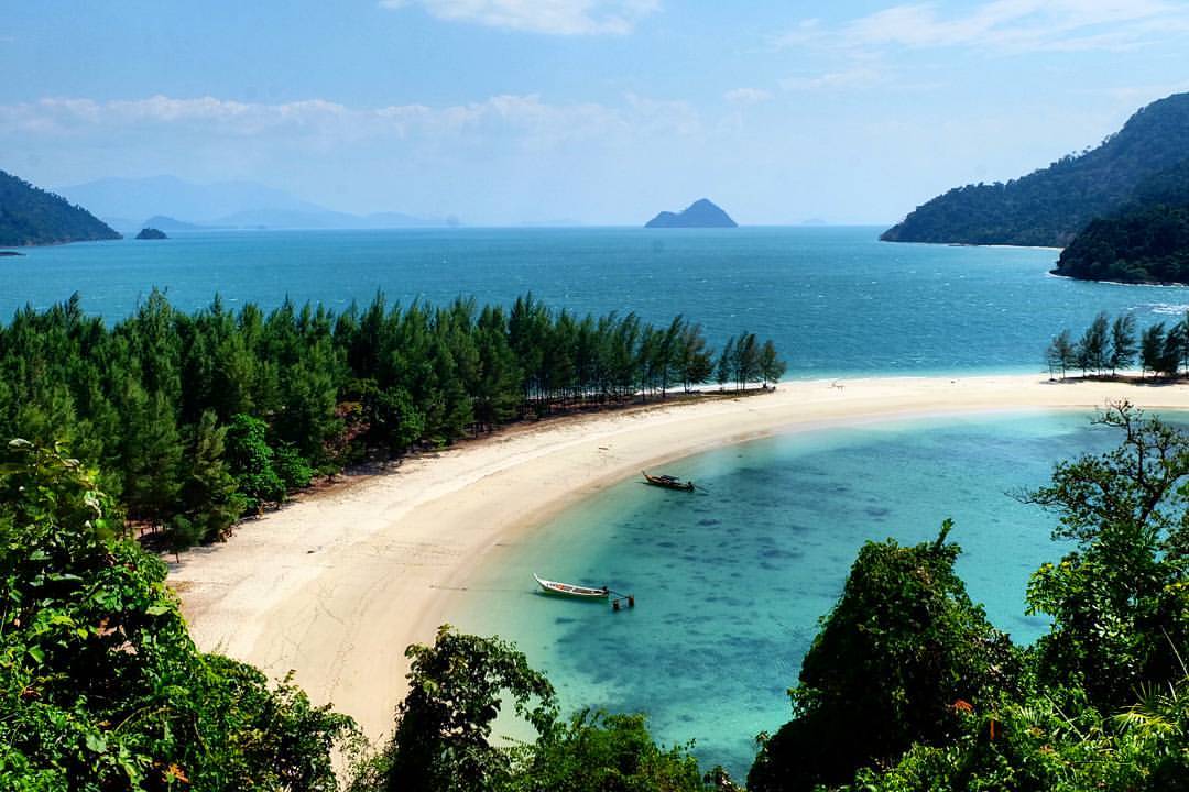 One Day 3 Islands Ranong | ฿2200 - Book Best Price Tour ...
