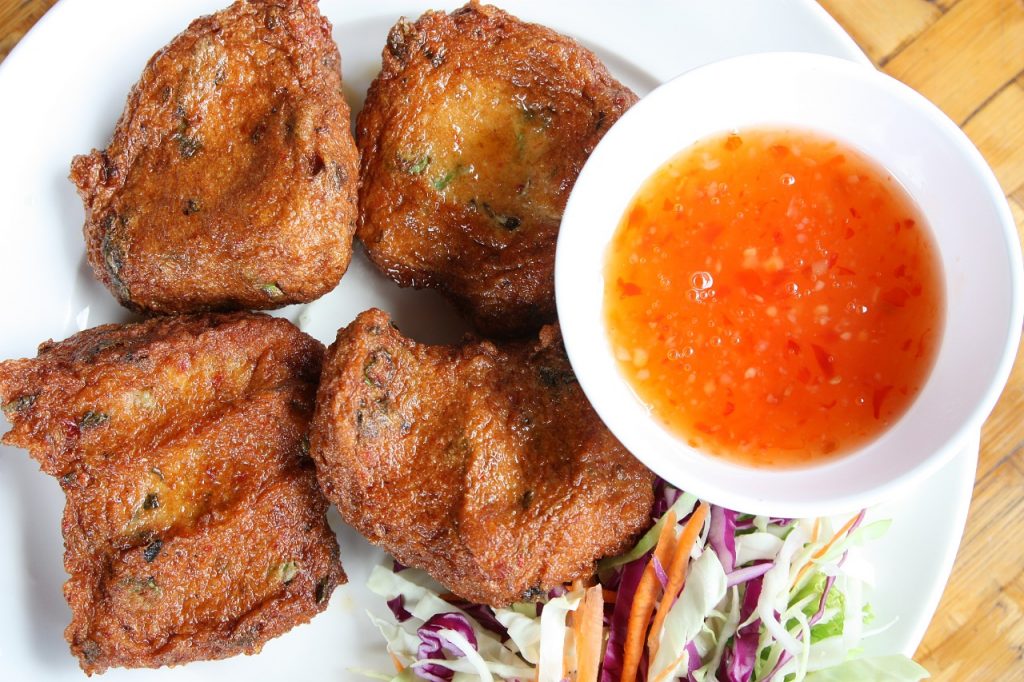 15 Makanan Khas Thailand yang Paling Populer