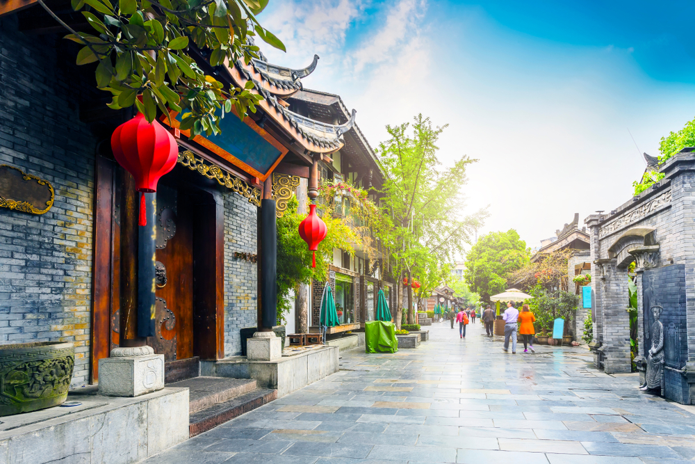10 Tempat Wisata Chengdu yang Populer & Wajib Dikunjungi