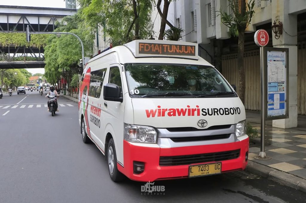 Info tarif, rute, jam operasional Feeder Wira Wiri Surabaya