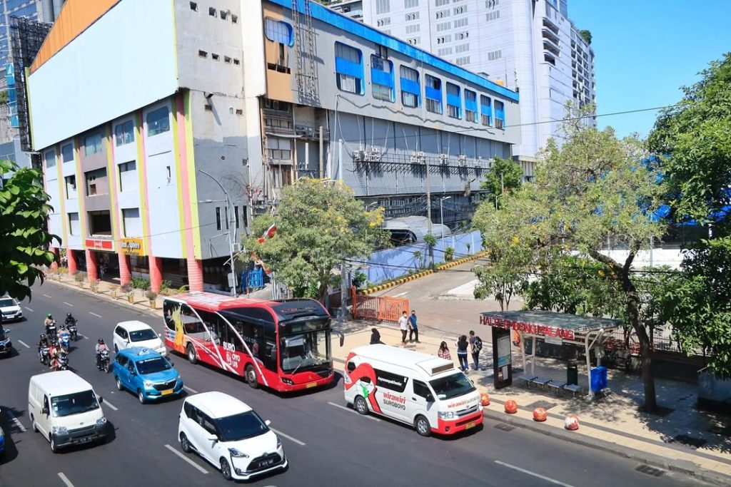 Info tarif, rute, jam operasional Feeder Wira Wiri Surabaya