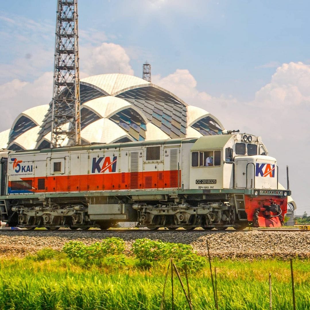 Info tarif, rute, jam operasional Feeder Wira Wiri Surabaya