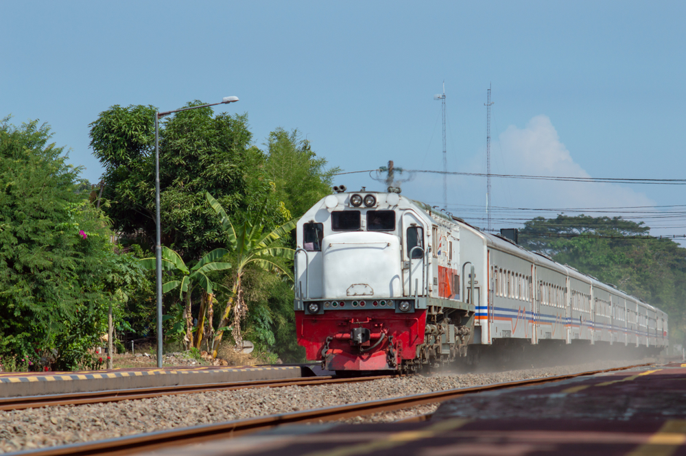 Cara Tracking Kereta Api & Cara Cek Kereta Api Sampai Mana