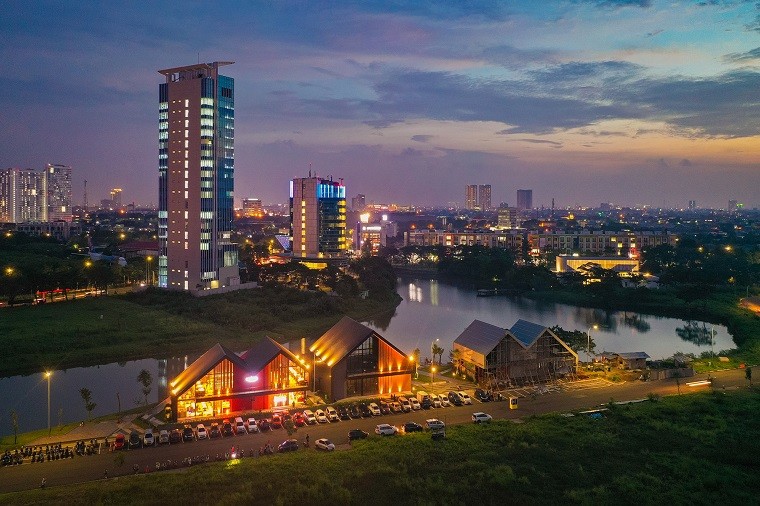 Lokasi, Fasilitas, Daftar Restoran & Cara ke BCBD Bekasi