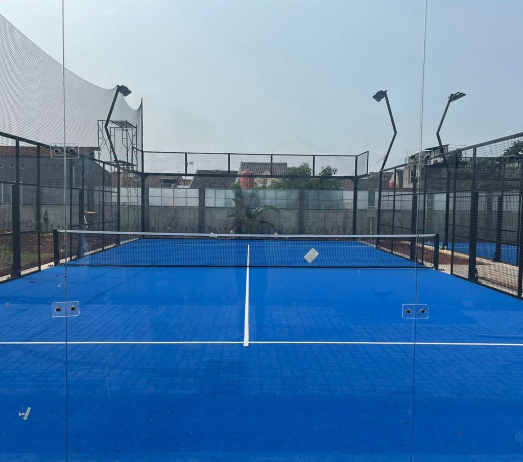 7 Tempat Padel di Jakarta, dari Lapangan Outdoor hingga Indoor