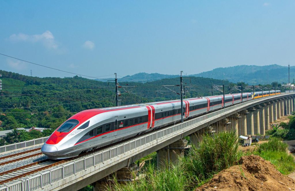 Cara Pesan Tiket Whoosh di Traveloka, Harga Tiket, Promo & Info Reschedule