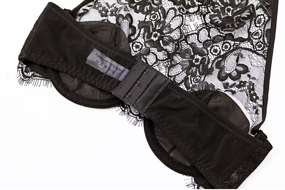 Unlock My Keyhole Underwired Lingerie Set • Dreamscape