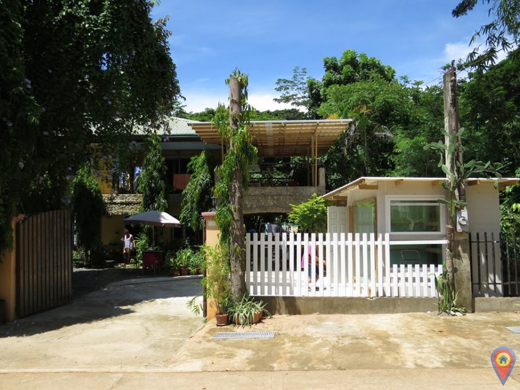| Filipino Homes