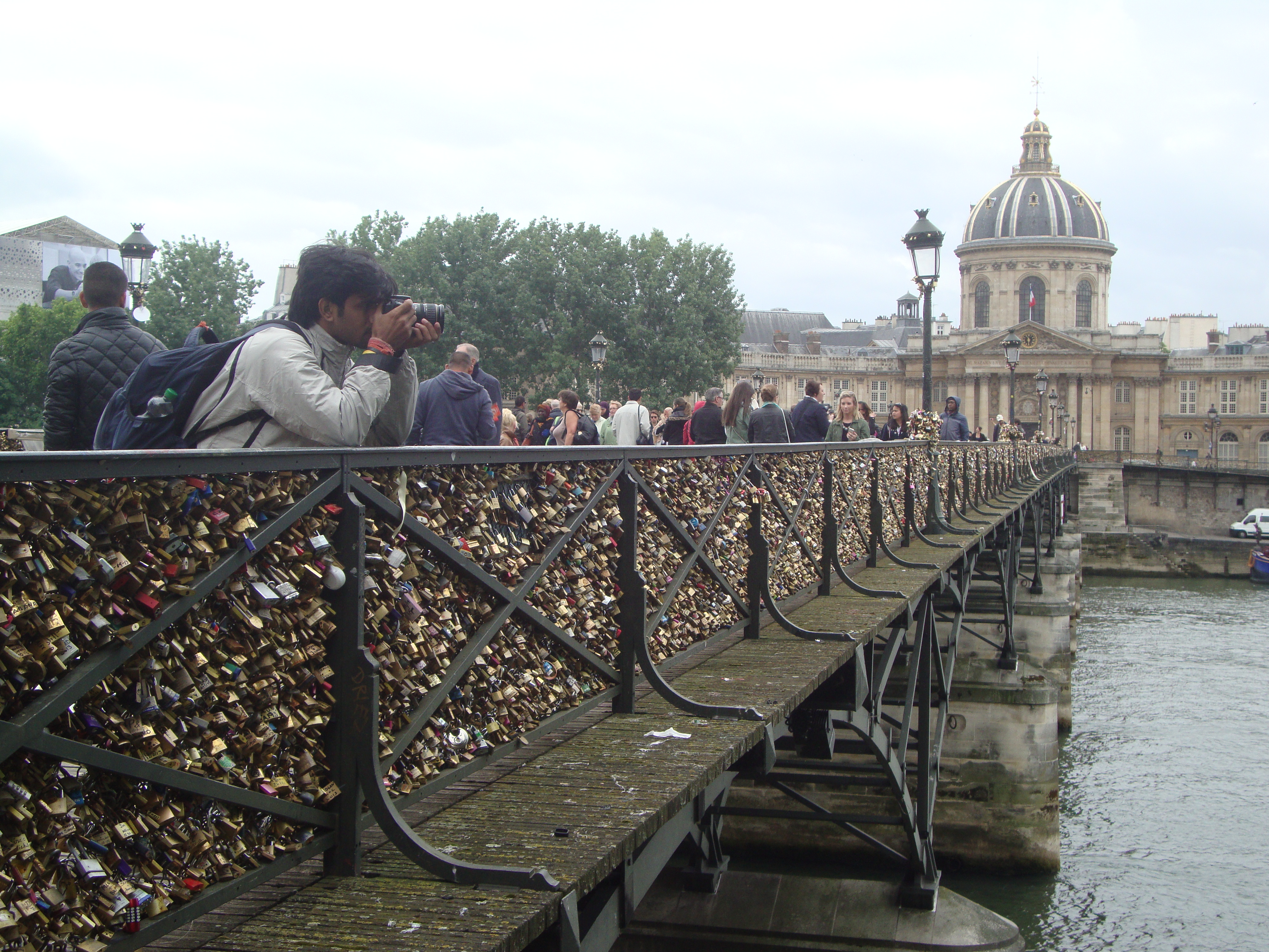 The love Lock Bridge! | GoUNESCO | Go UNESCO