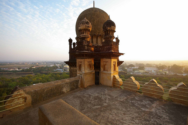 The untold bequest of Jahan Begum's Tomb in Karnataka - Make Heritage Fun!