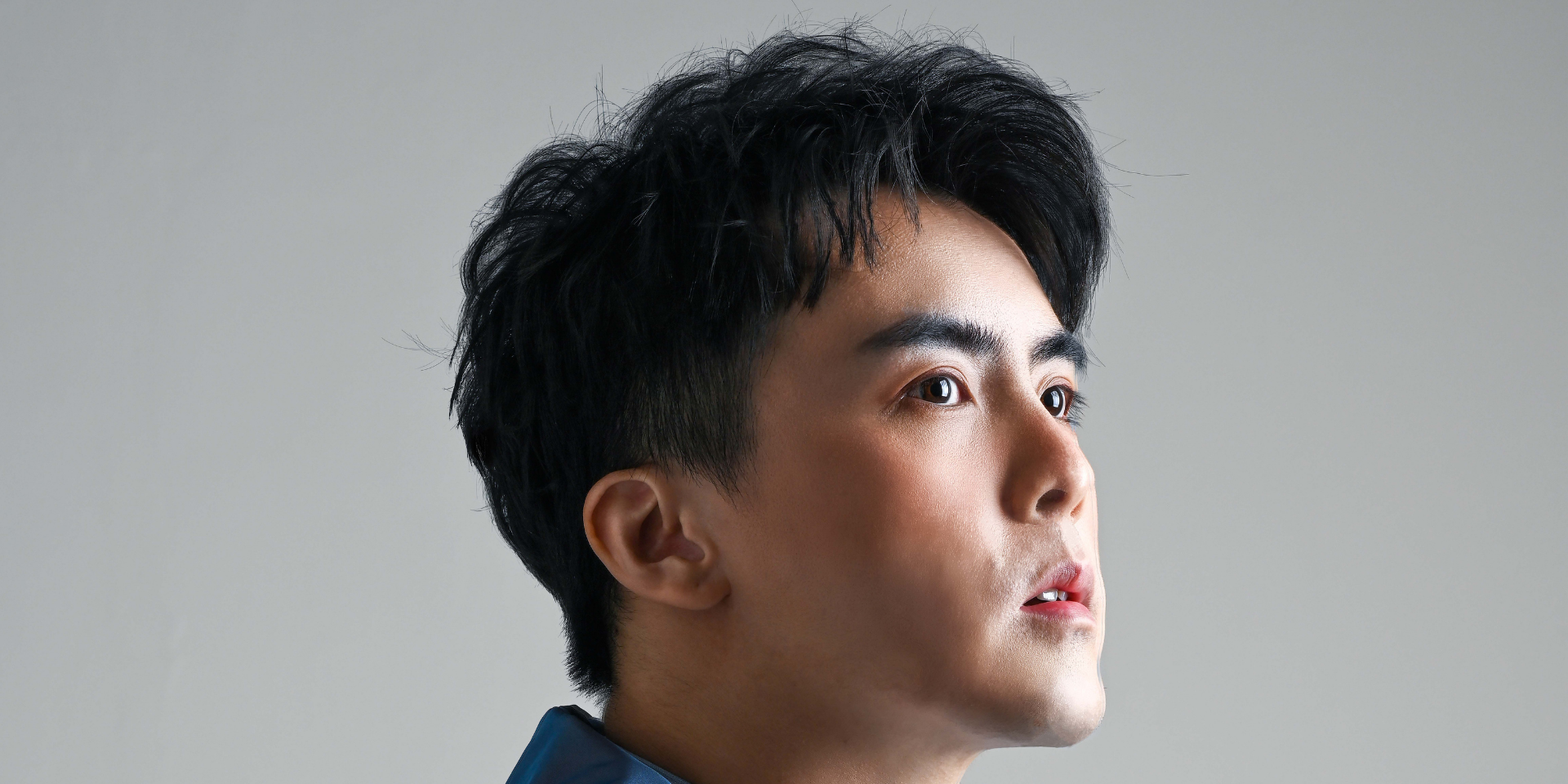 Derrick Hoh returns to the live stage after six years with ‘Here As I