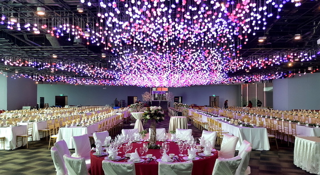 Flower Field Hall - Gardens by the Bay | Hitcheed