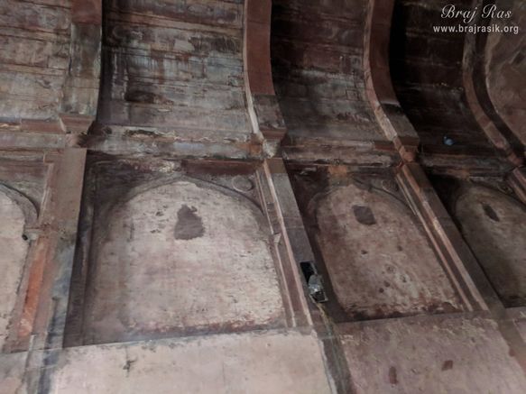 Ancient walls made of red stone inside Old Radha Vallabh Temple, Vrindavan