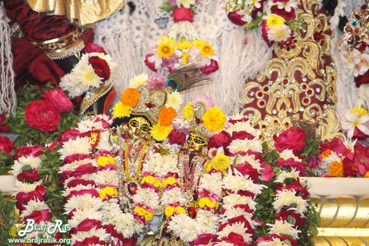 Darshan of Shri Radha Krishna of brass below the deity in Krishna ...