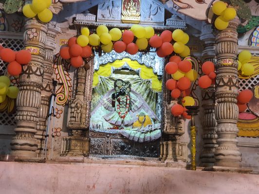 Glimpses of Shri Radha Sneh Bihari temple, Vrindavan.