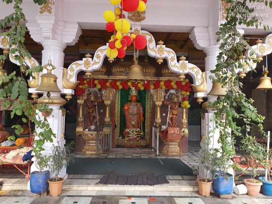 Darshan of Shri Hanuman Ji at Hanuman Garhi Temple, Vrindavan.