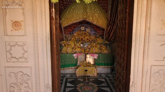 Shri Yugal Kishor Temple, Vrindavan