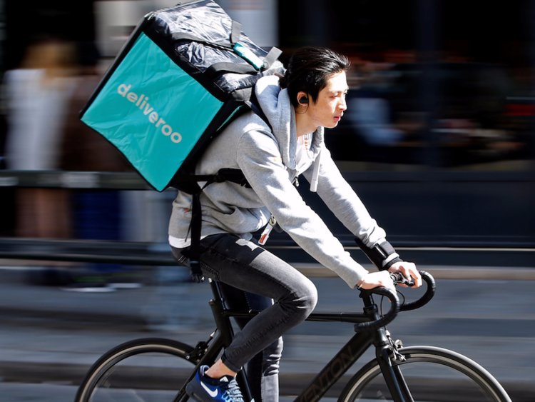 Deliveroo riders in Hong Kong can now get paid whenever they want ...