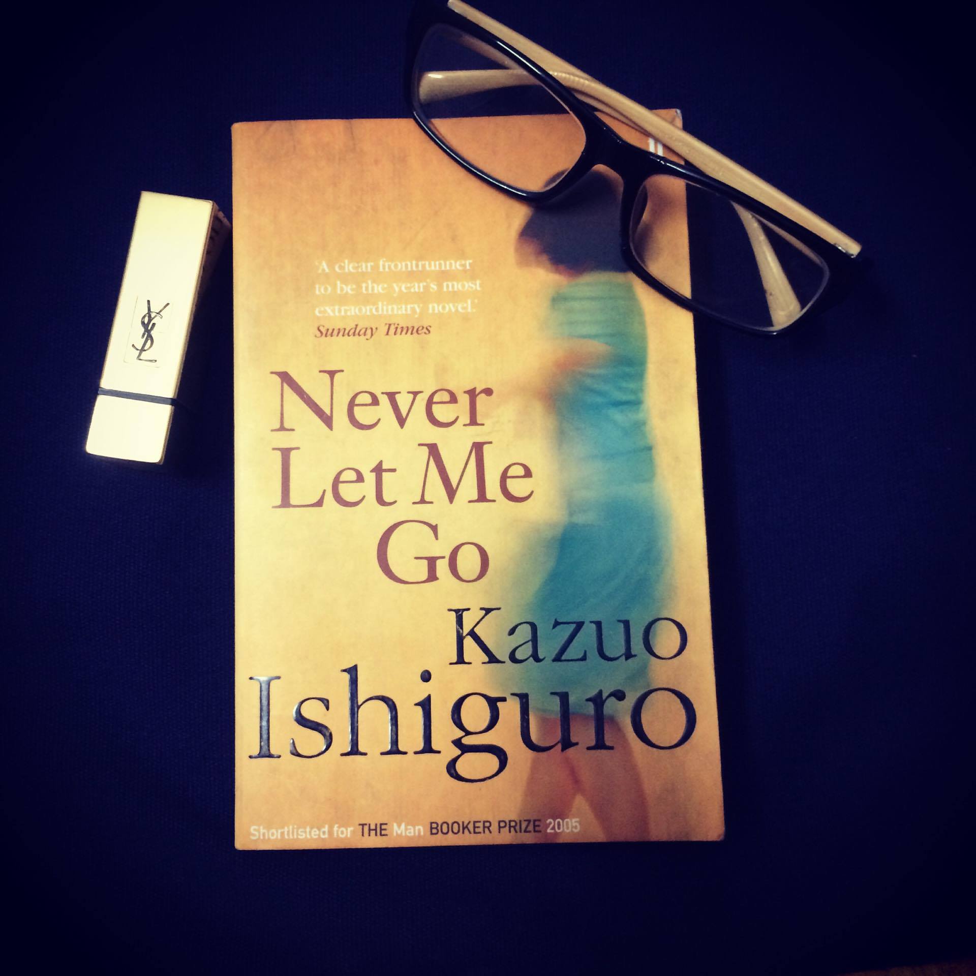 [Review] Never let me go - Kazuo Ishiguro.