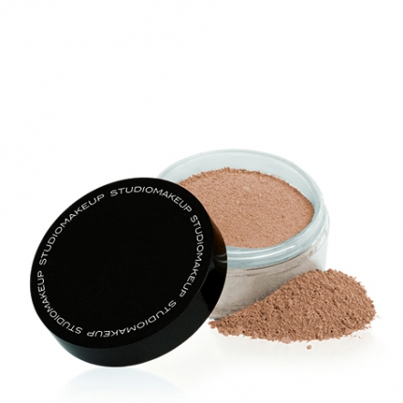StudioMakeup Loose Powder - Review SOCO by Sociolla