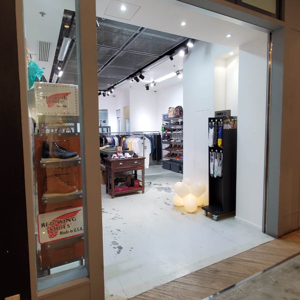 Pop-Up @ Mira Place - Mira Place