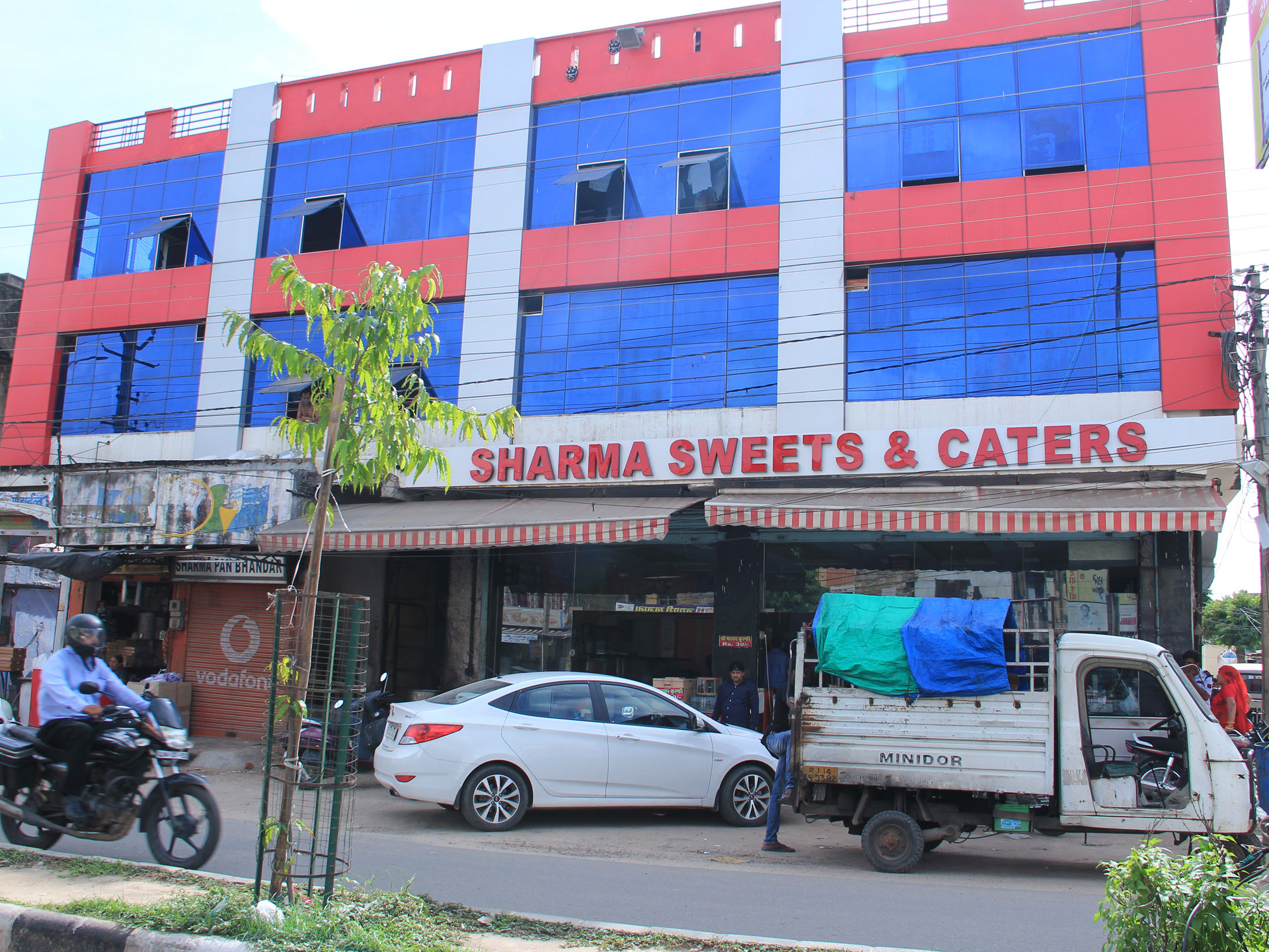 Sharma Sweets ka Samosa, Sharma Sweets, Jaipur -Taste of City