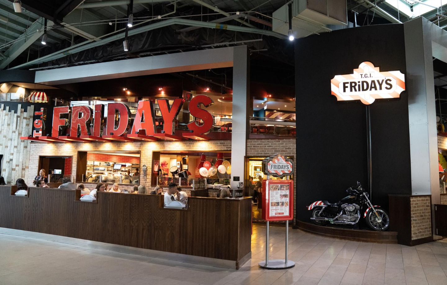 Syarikat Induk Restoran TGI Fridays Fail Bankrap, Operasi Di Malaysia ...