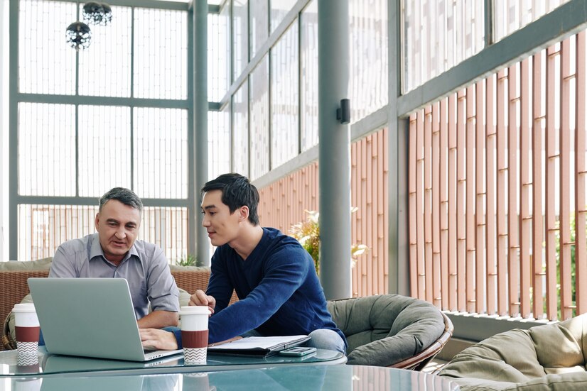 Mastering Communication in the Office - Jobstore Careers Blog ...