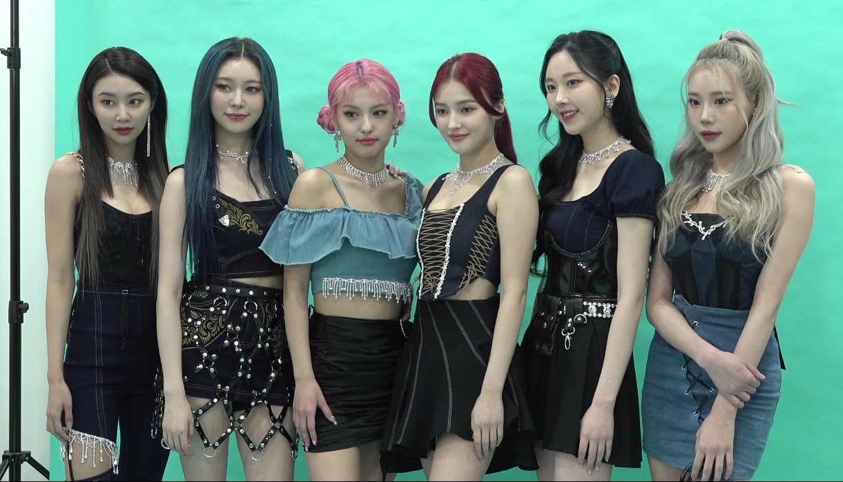 K-Pop group Momoland salary unpaid due to financial crisis