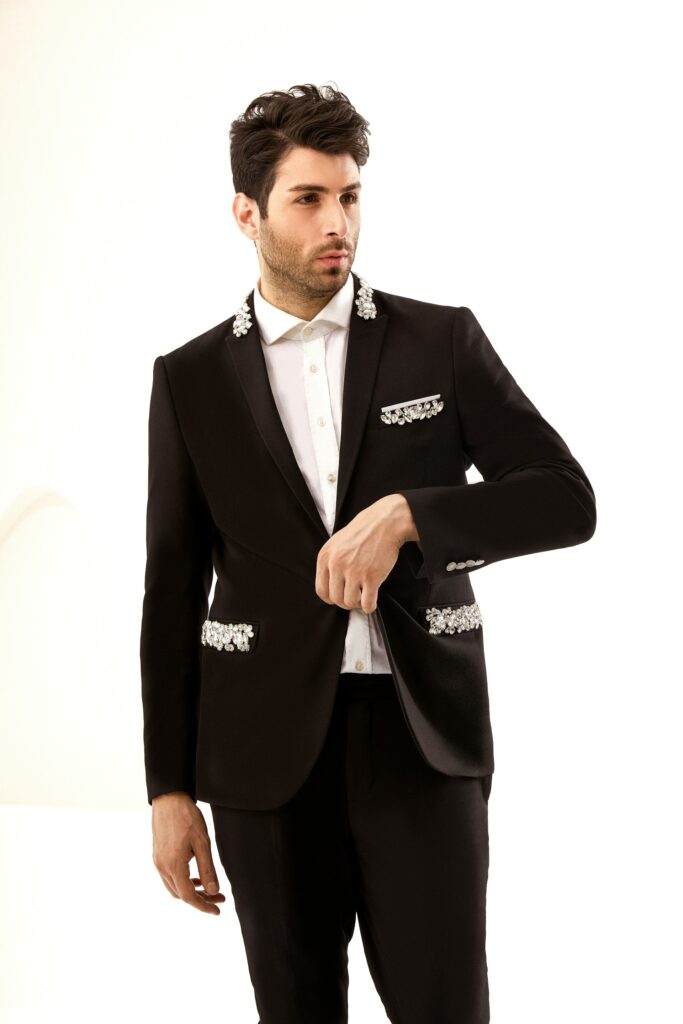 Workplace Fashion Faux Pas: What Not to Wear to a Job Interview