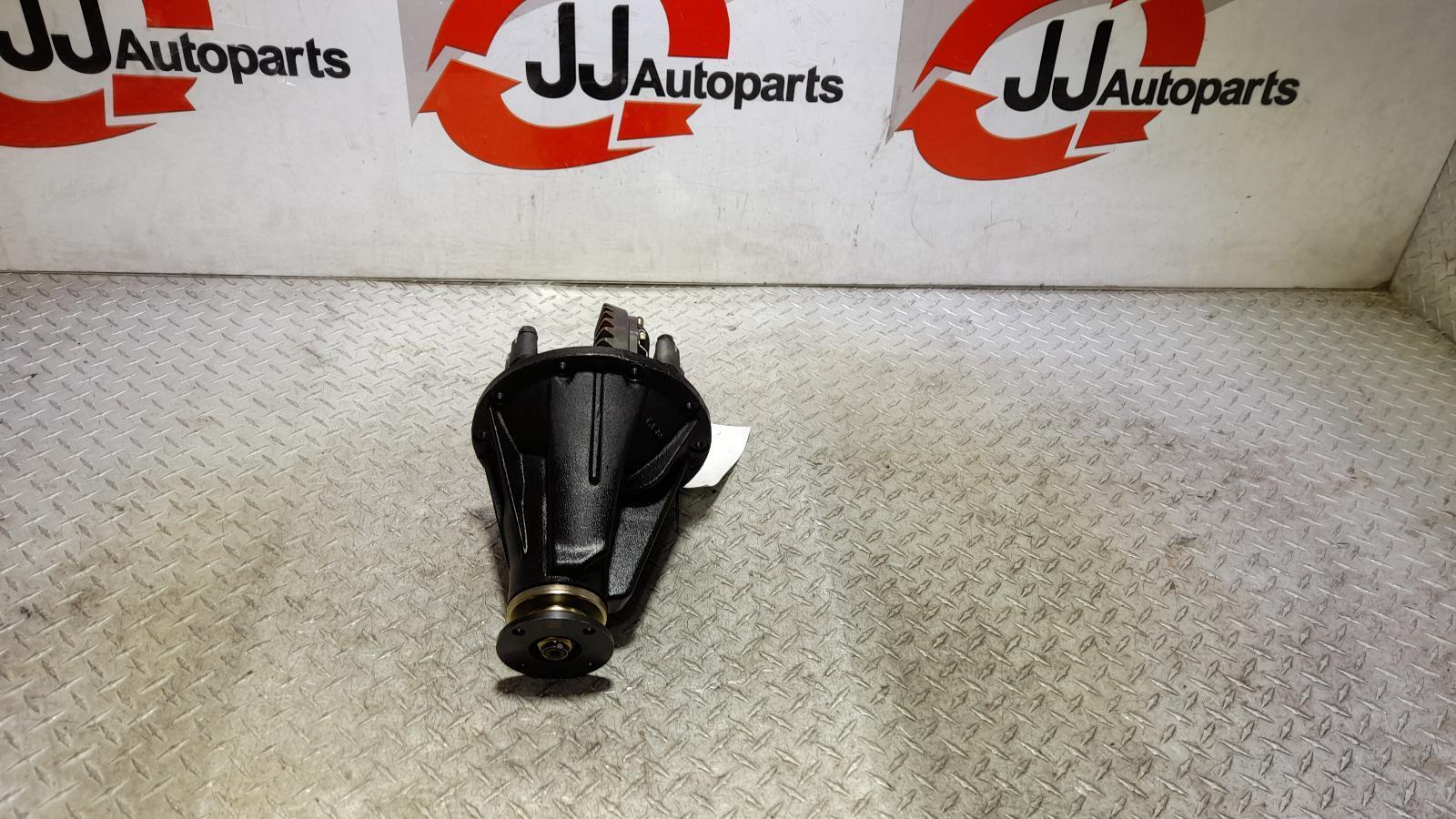Differential Centre Hiace Toyota 1996