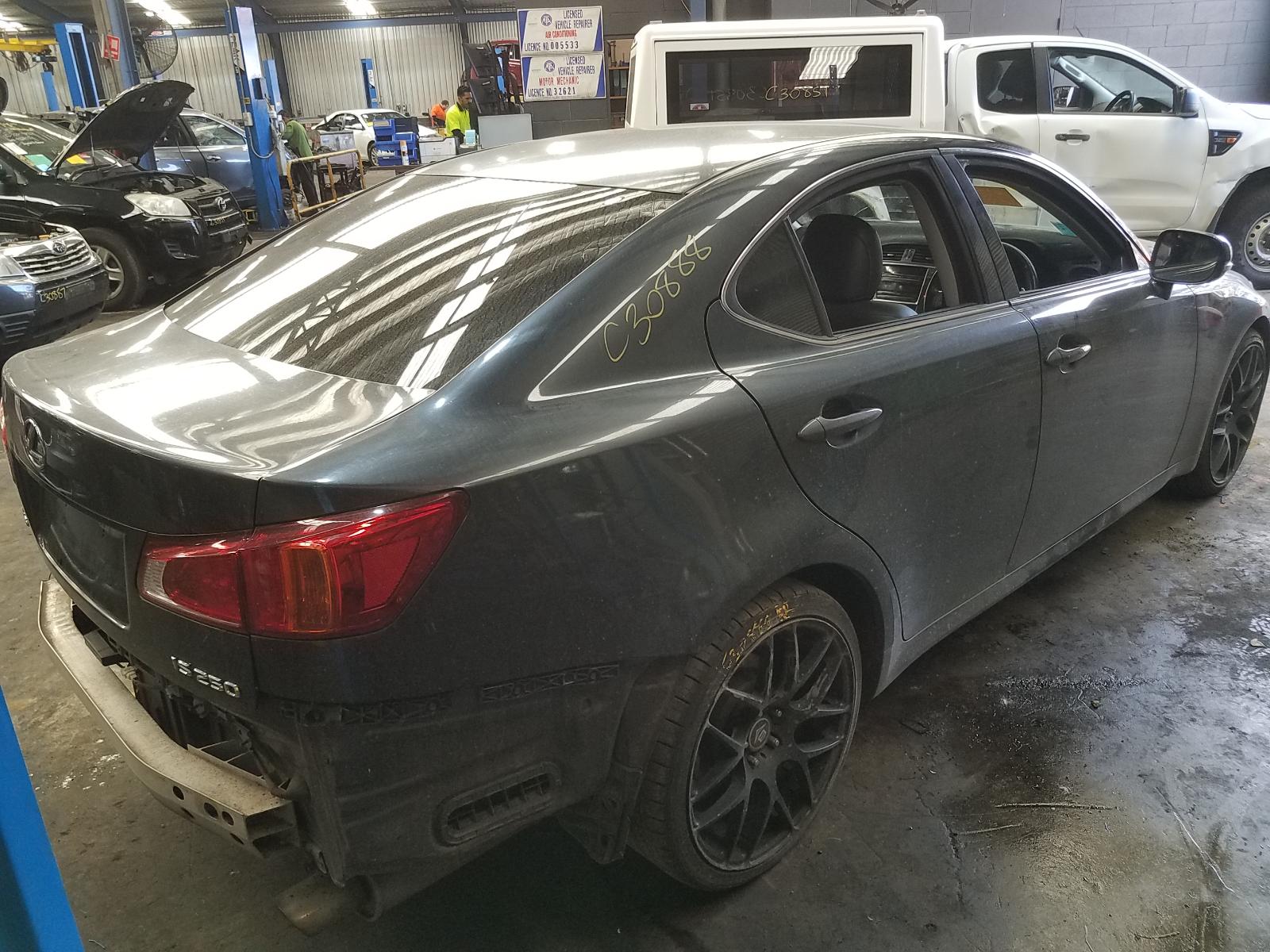 Rear Garnish Is250/is250c Lexus 2009