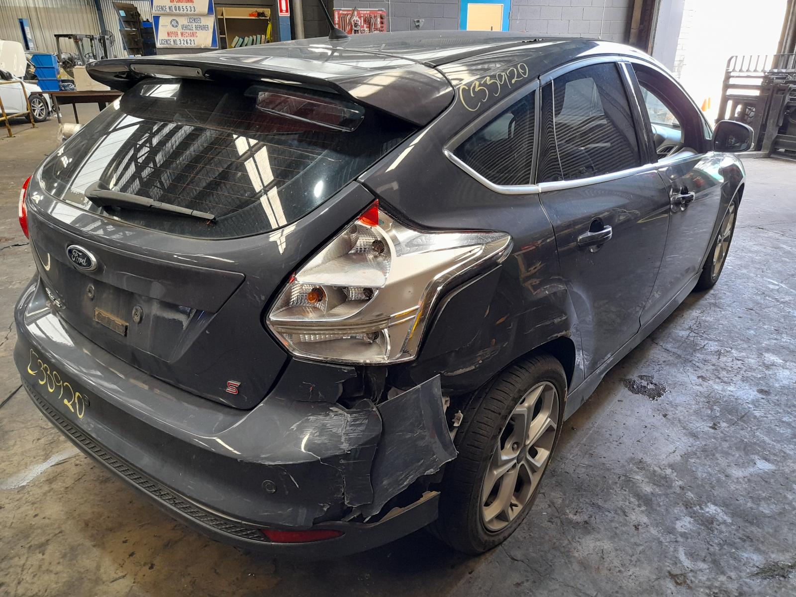 Rear/Tailgate Glass Focus Ford 2012