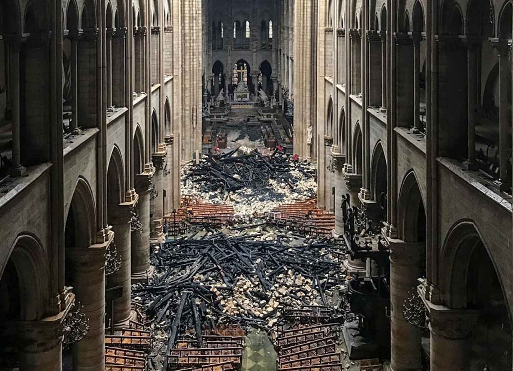En Images L int rieur De Notre Dame De Paris Apr s L incendie Le En Images L int rieur De Notre Dame De Paris Apr s L incendie Le