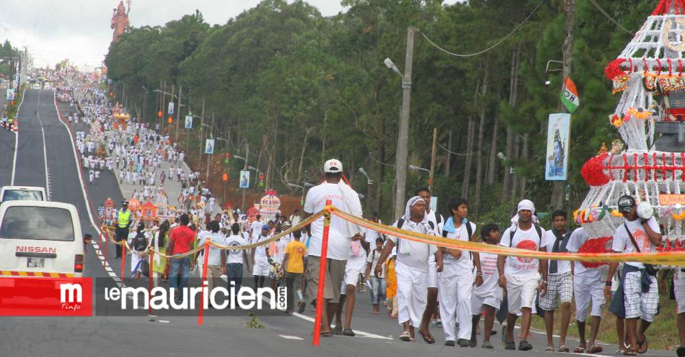 MAHA SHIVARATREE : A 6h ce matin 383 000 pèlerins recensés au Ganga ...