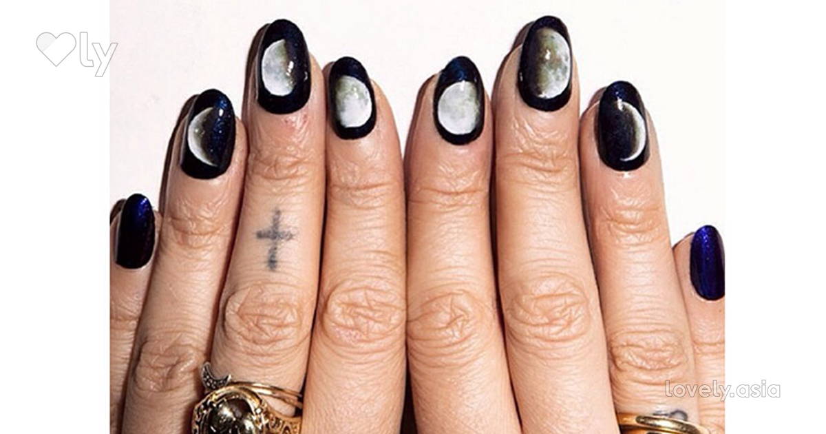 These Solar Eclipse Nails are Total-ly Bae | Lovely.asia