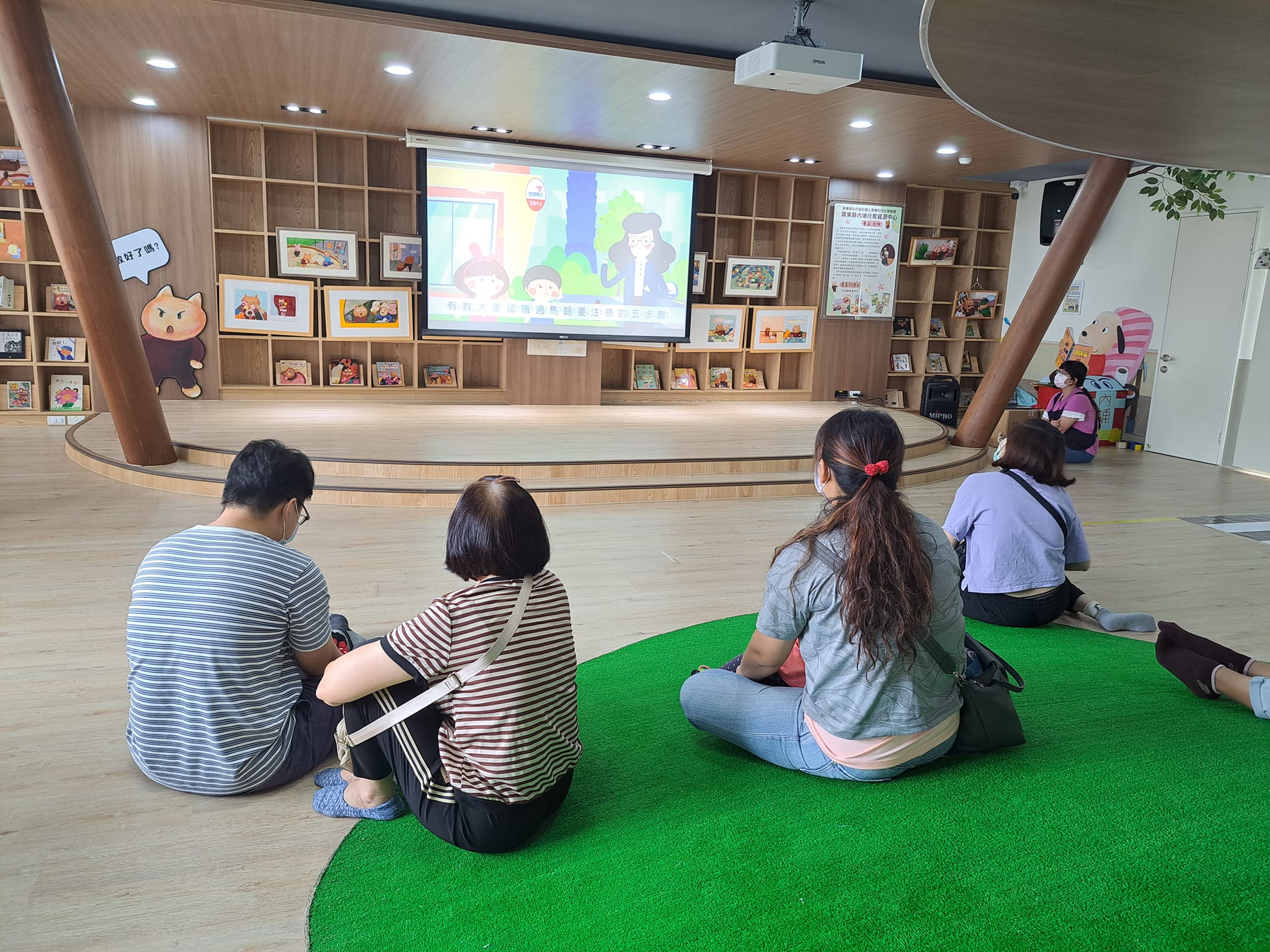 全台免費親子館，親子共享歡樂時光！（下） 嬰兒與母親 