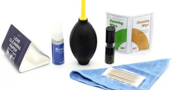 Professional 7 in 1 Cleaning kit - CameraLK