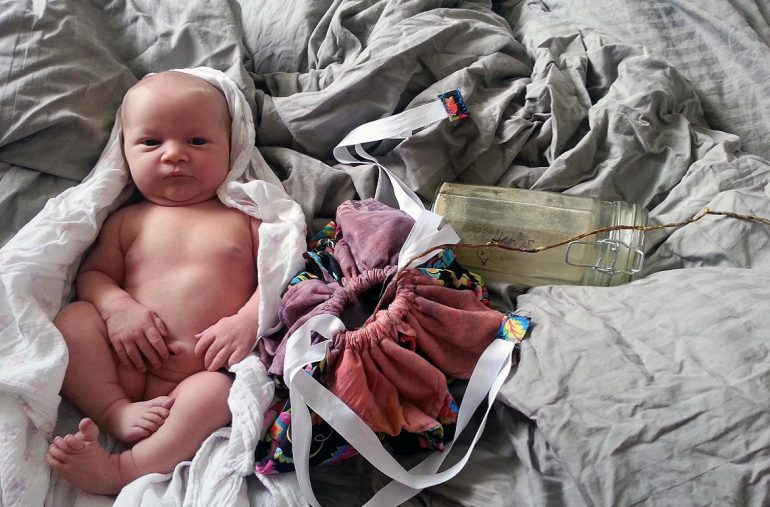 What Parents Should Know About Lotus Birth - Is It Safe