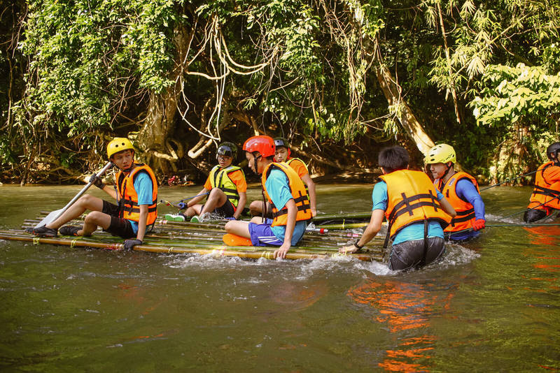 Kampung Style Outdoor Activities | White Water Summer Camp (WWSC)