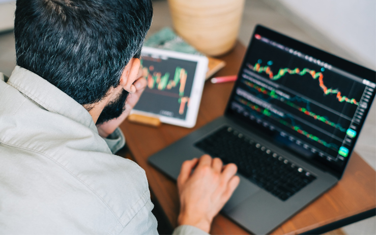 Berapa Minimal Cuan dari Trading Saham? - Emtrade