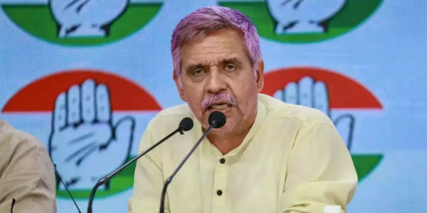 Molitics - Media of Politics