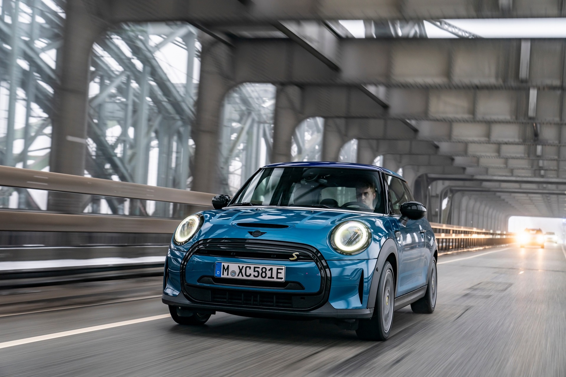 All New MINI Electric Makes Its Debut At VivoCity, Complete With Hands ...