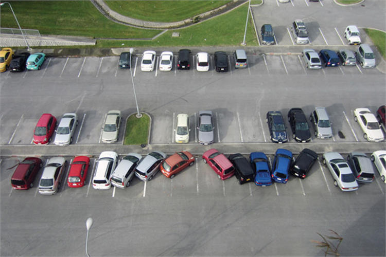 5 Narrow Carparks in Singapore You Should Avoid | Articles | Motorist ...